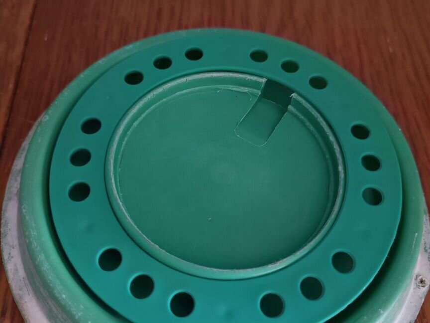 Поилка вкладыш