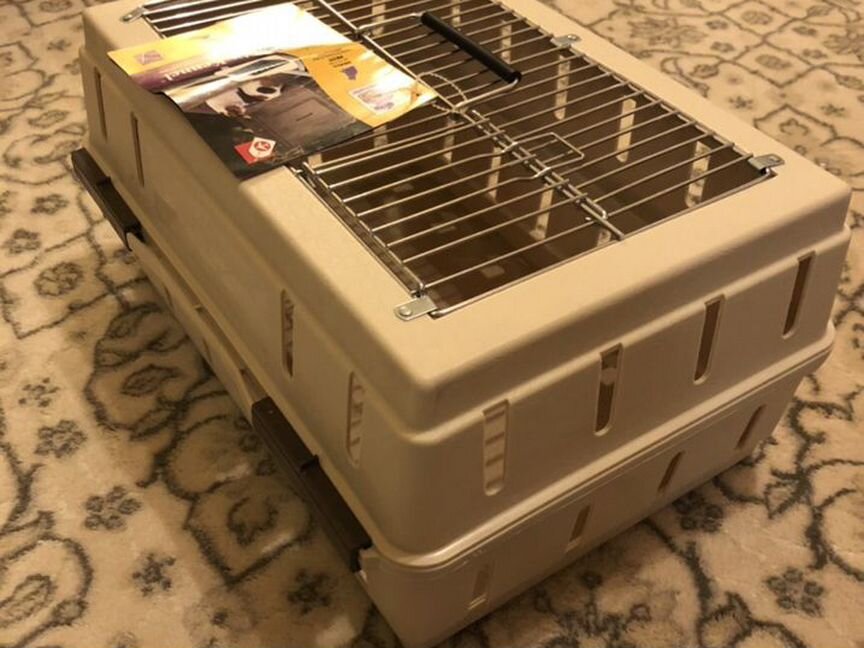 Клетка переноска Petmate Cabin Kennel