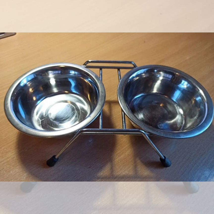 Миски на подставке для кошек