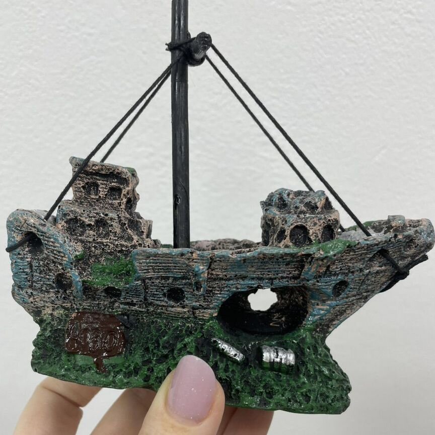 Корабль для аквариума новый