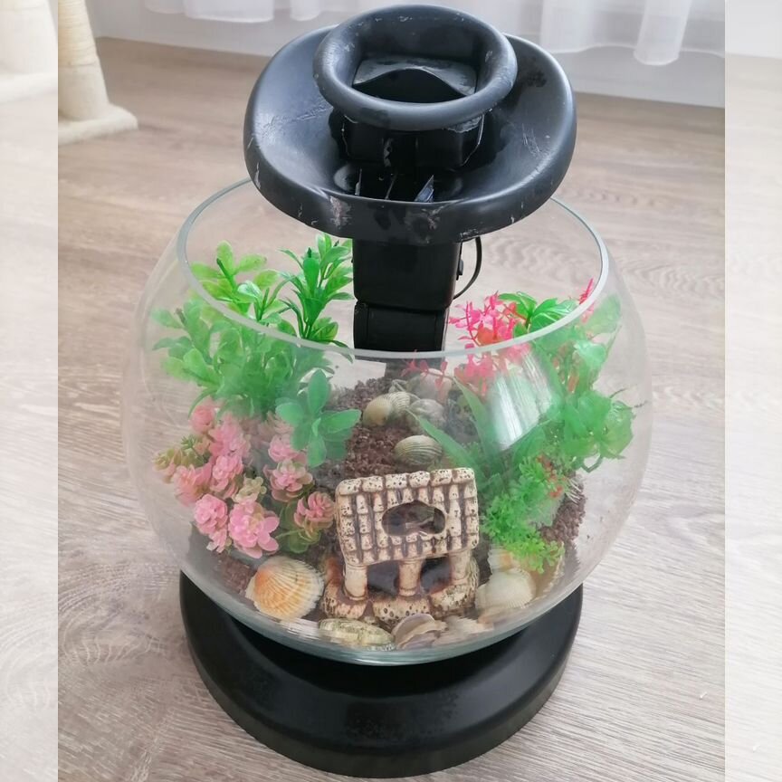 Аквариум для рыбок бу