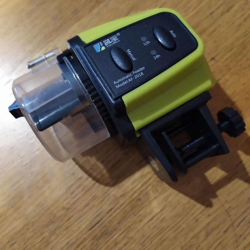 Автоматическая кормушка для рыбок