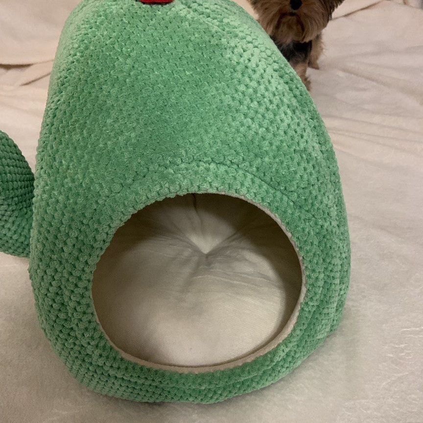 Домик для кошек и собак