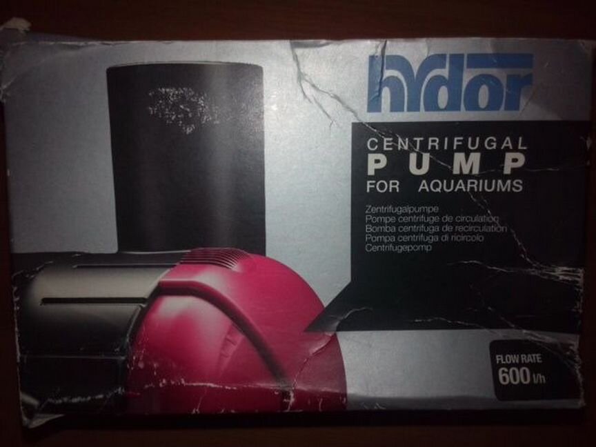 Маленькая помпа для аквариума Hydor 600 л/ч