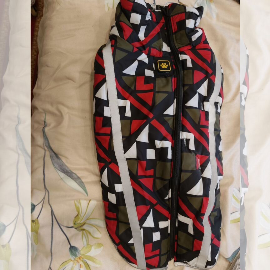 Жилетка для собак средних пород