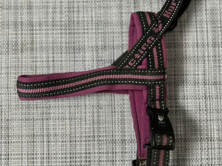 Шлейка для собаки Hurtta 45 см розовая