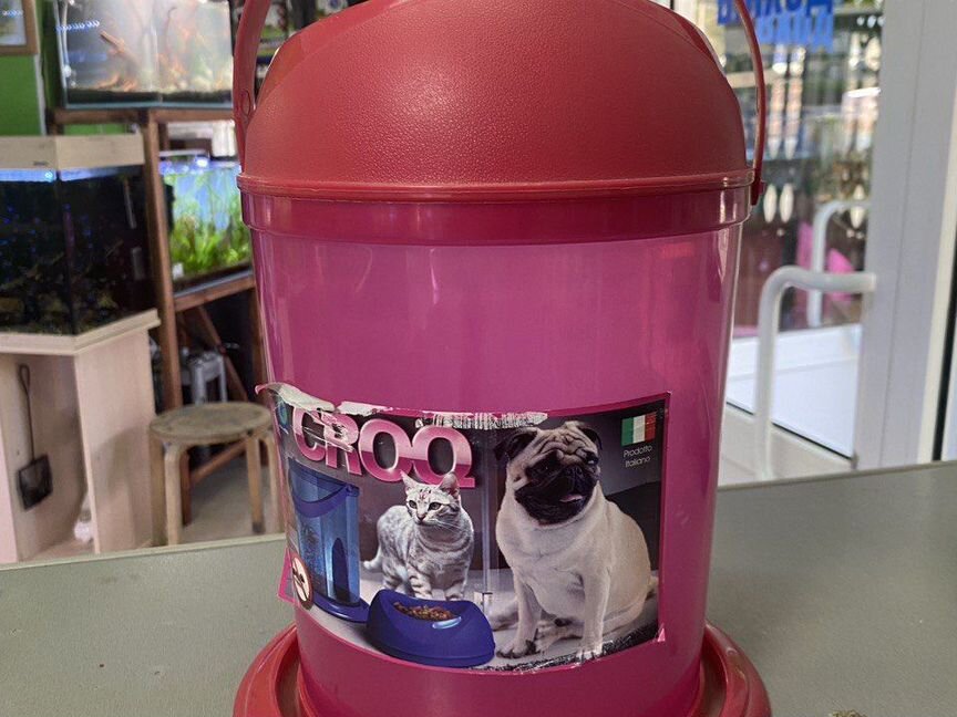 Контейнер для корма с миской, пластик 5,5 л