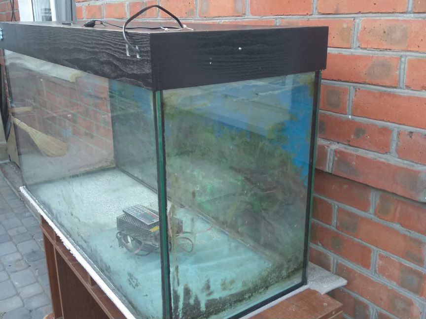 Аквариум с тумбой