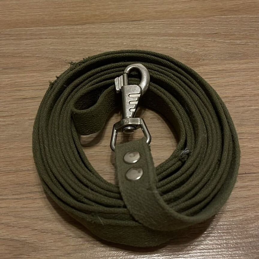 Поводок для собак