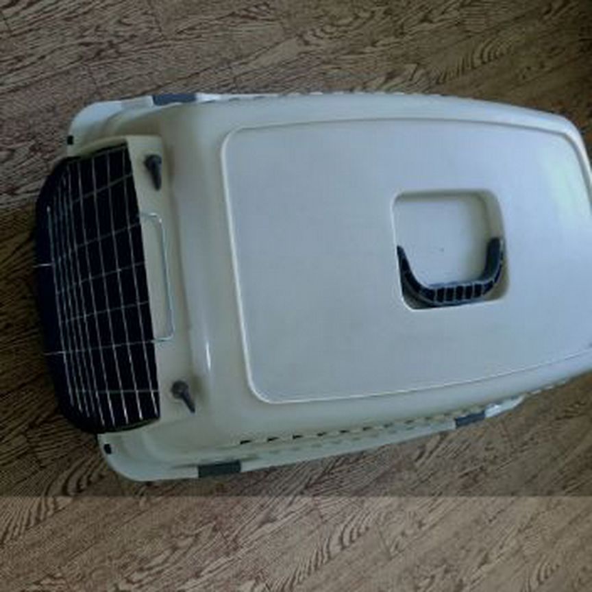 Переноска для животных пластиковая