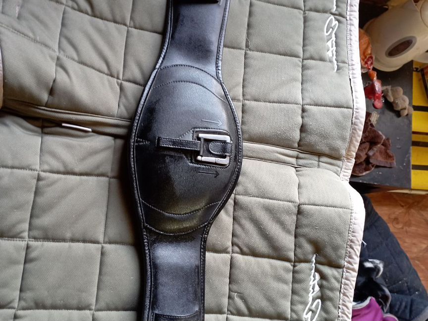 Подпруга выездковая 65 см в отличном состоянии