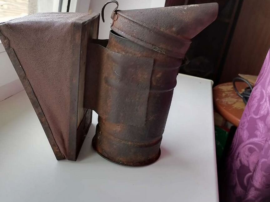 Дымарь для пчел