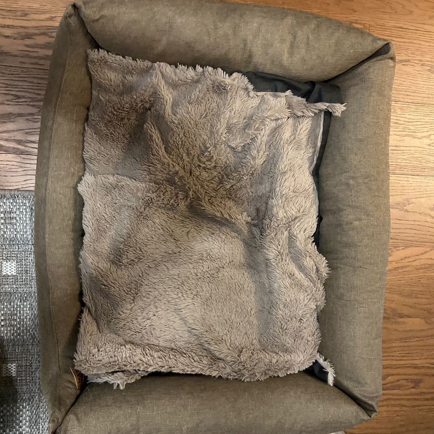 Лежанка для собак