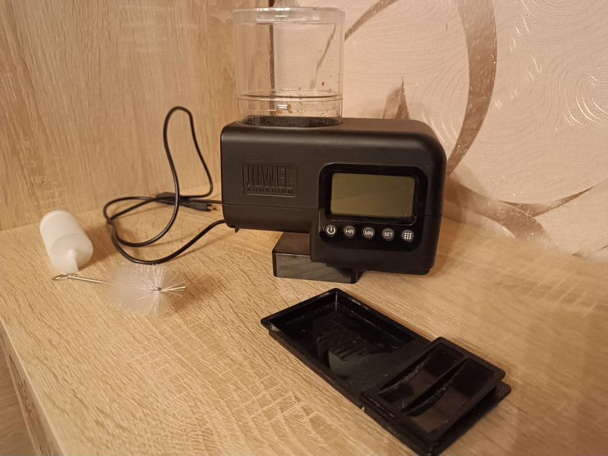 Кормушка электронная juwel для аквариума