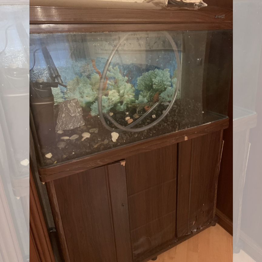 Аквариум с тумбой бу