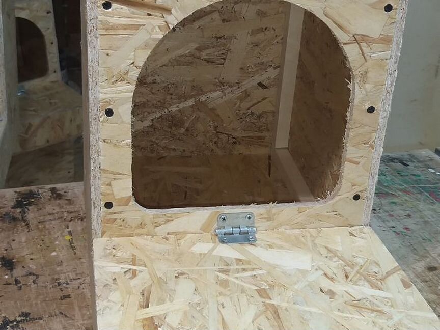 Гнездо для кур с яйцесборником