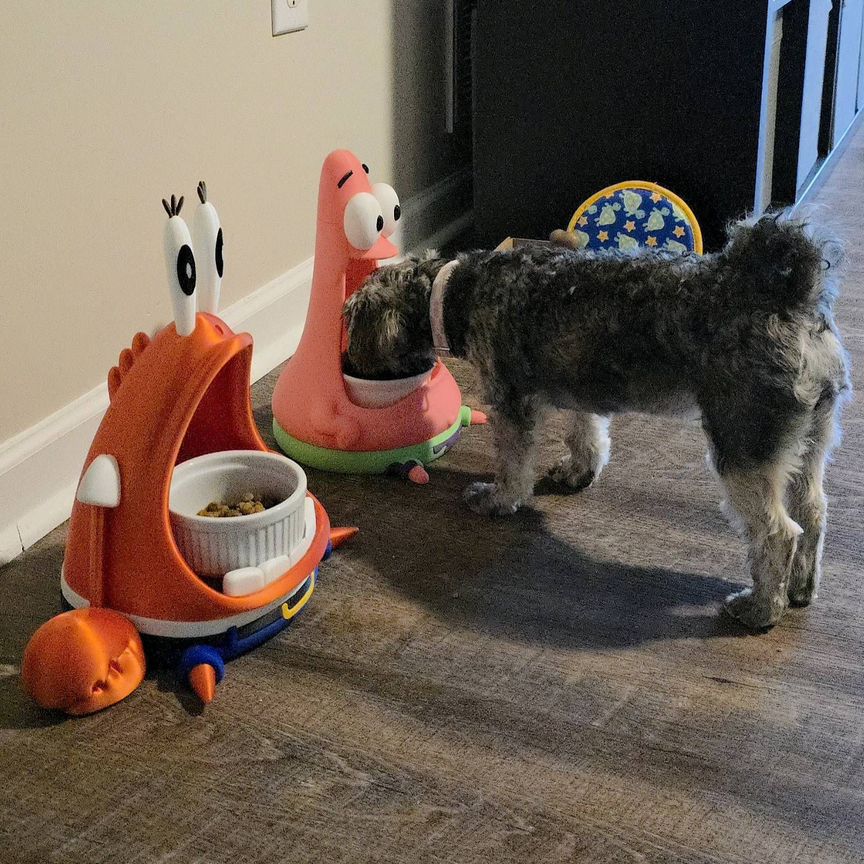 Подставка для мисок