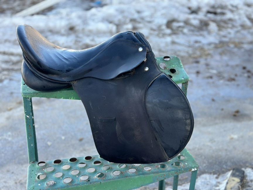 Подам седло