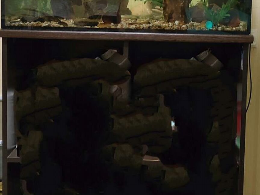 Аквариум с тумбой