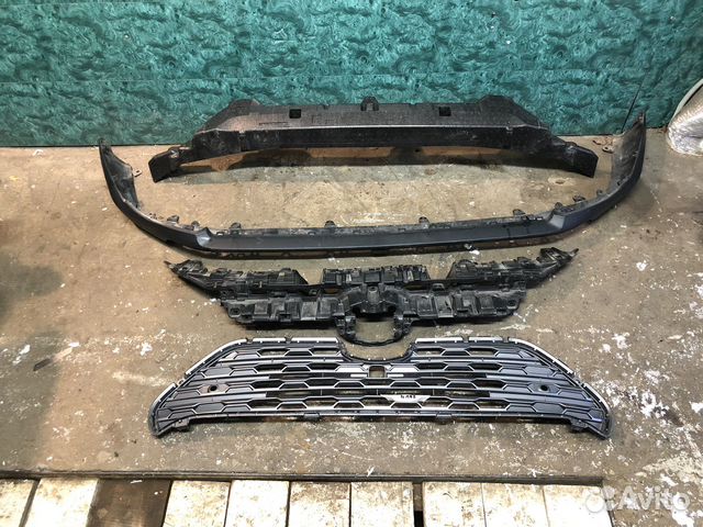 Решетка радиатора Toyota RAV4, 2018-2022 купить в Москве TOYOTA ...