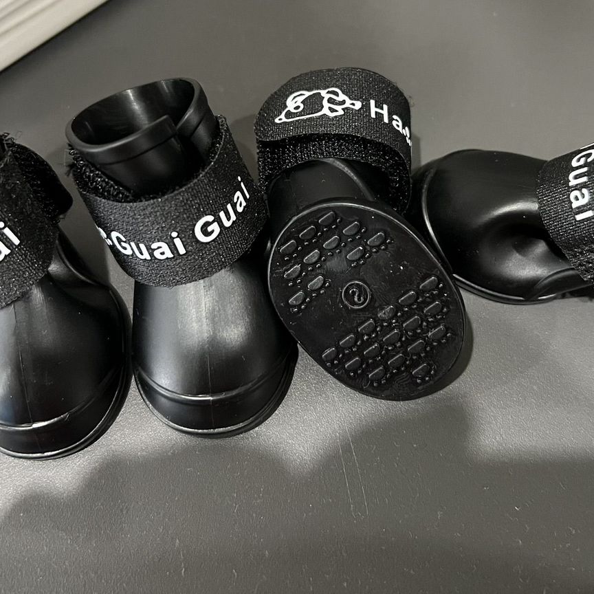 Обувь для маленьких собачек