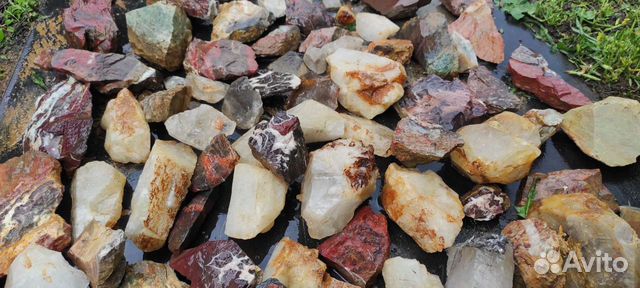 Яшма, кварц, змеевик в террариум аквариум