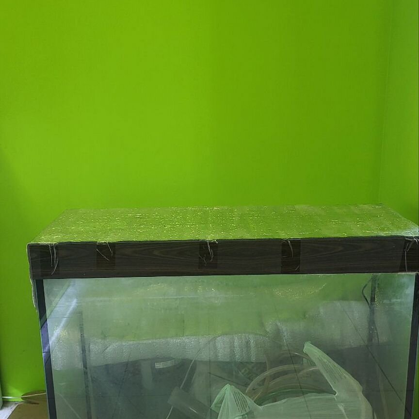 Аквариум 300 литров + обвес + расходники