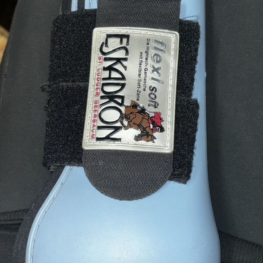 Ногавки для лошади