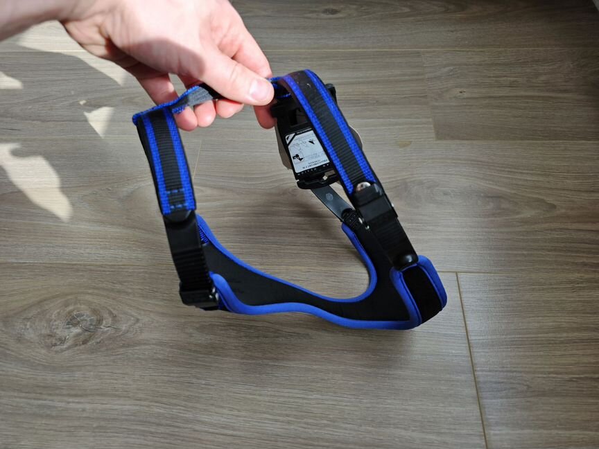 Шлейка для собак Ferplast. Размер М