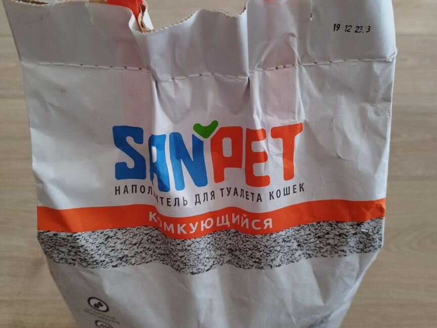 Кошачий наполнитель комкующийся