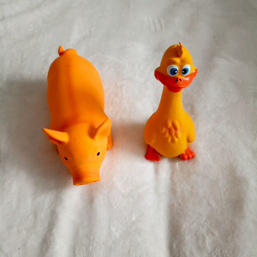 Игрушки для собак средних пород