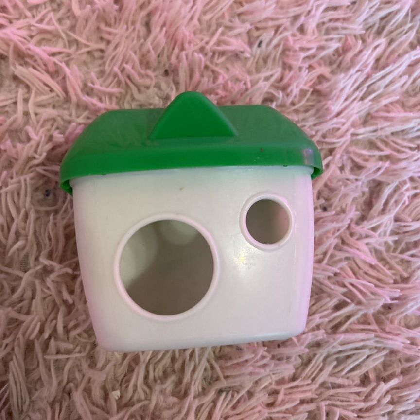 Вещи для хомяка