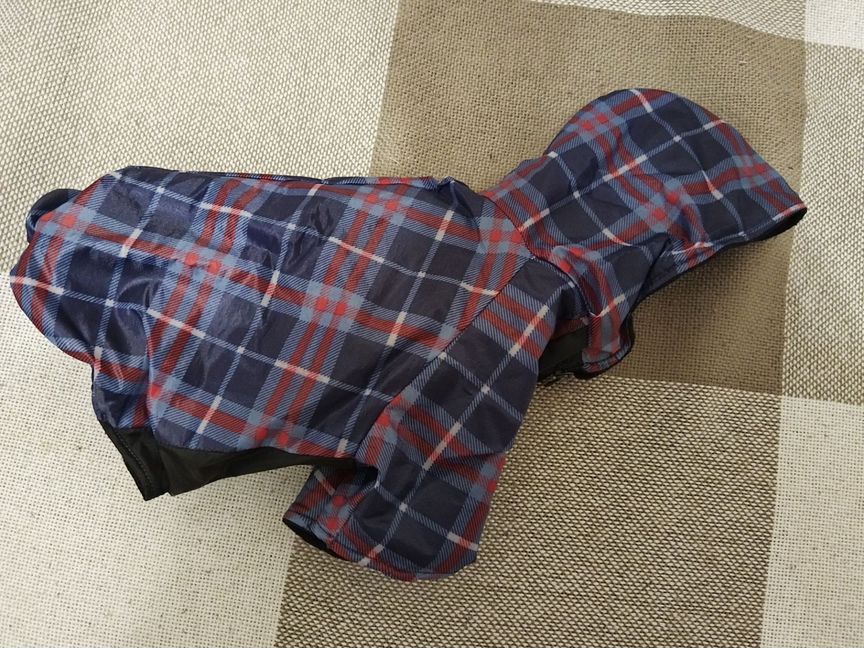 Плащ для собаки