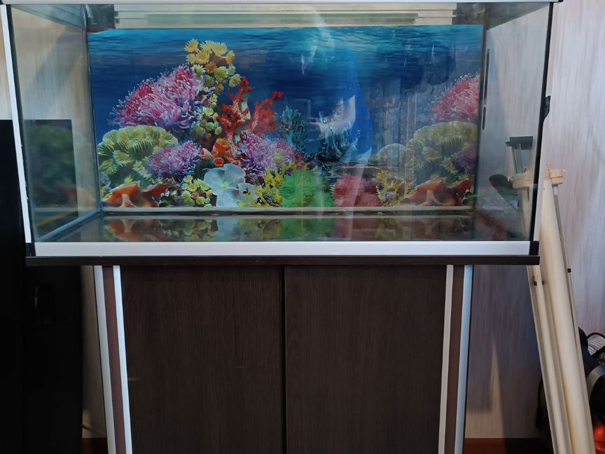 Аквариум с тумбой