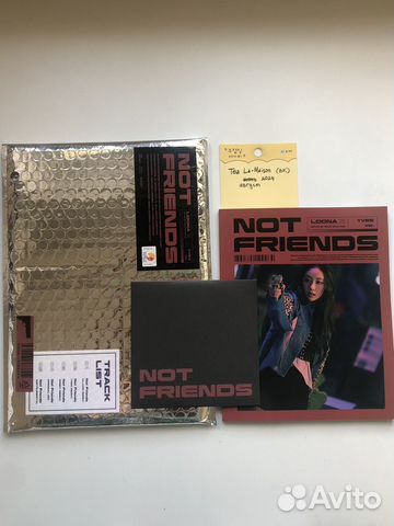Альбом loona 'not friends' yves ver купить в Якутске | Хобби и отдых ...