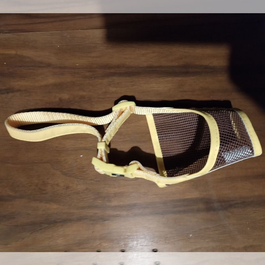 Намордник для маленьких собак