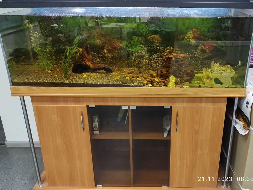 Аквариум с тумбой 375л