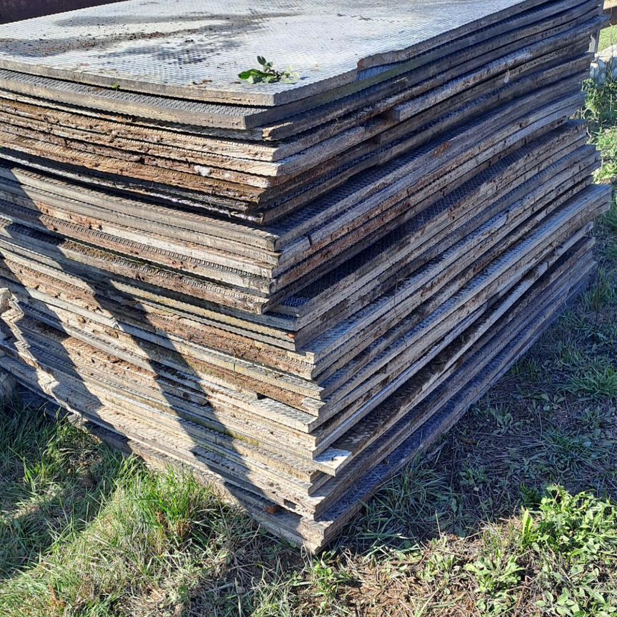 Продам резиновые маты для крс