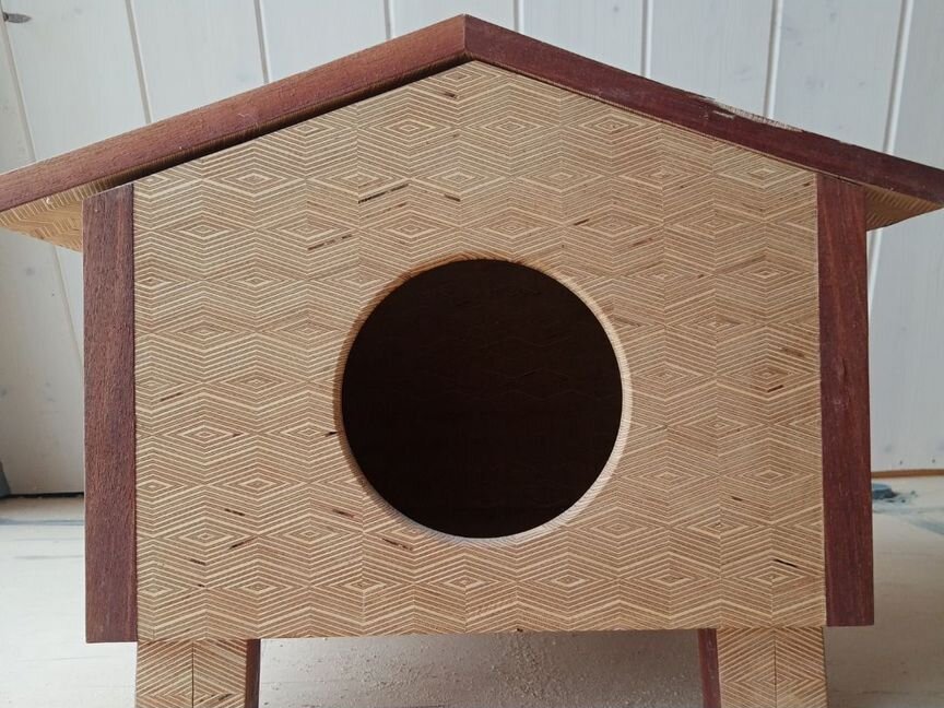 Будка для кошки