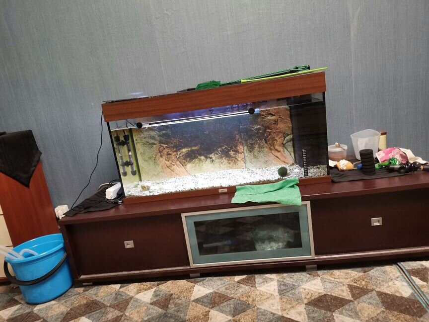 Продам аквариум juwel rio 180 б/у