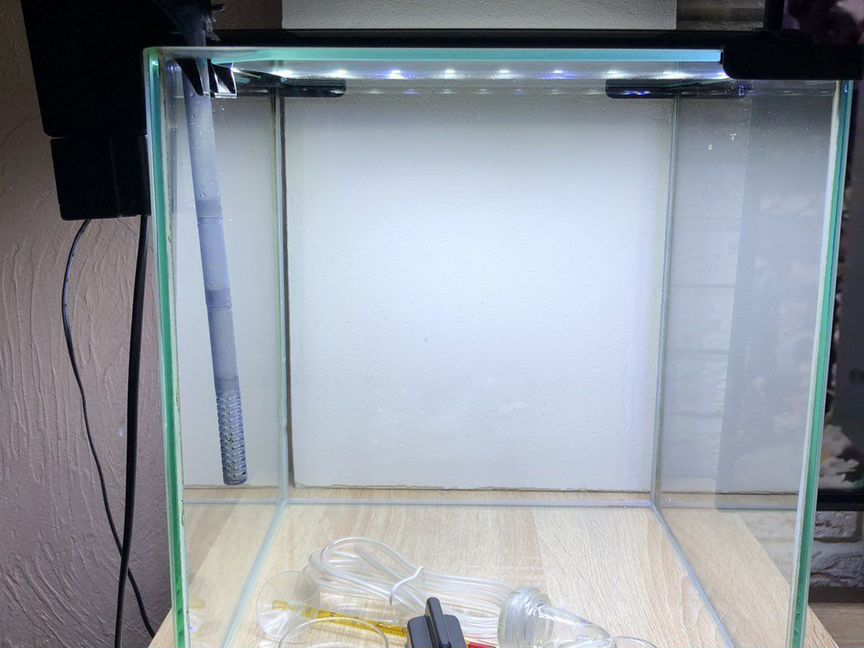 Аквариум Кубик 30х30х33 30л