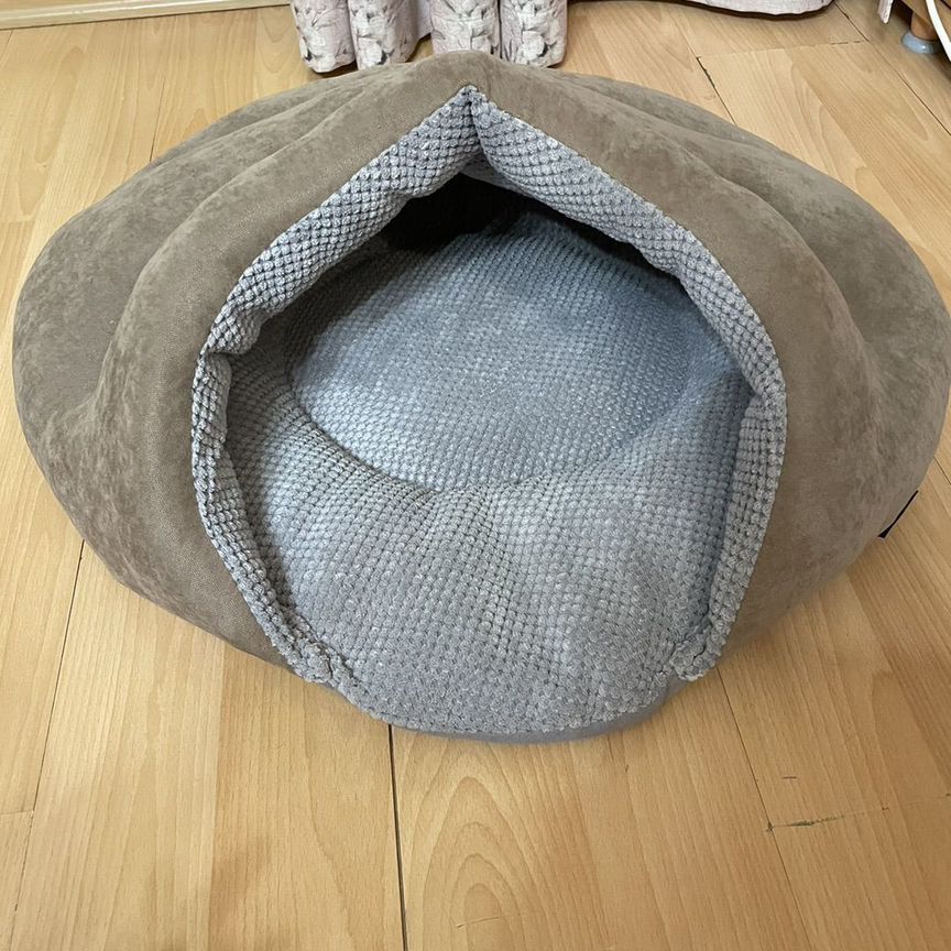 Продам лежанку для кошки/собаки Rurri
