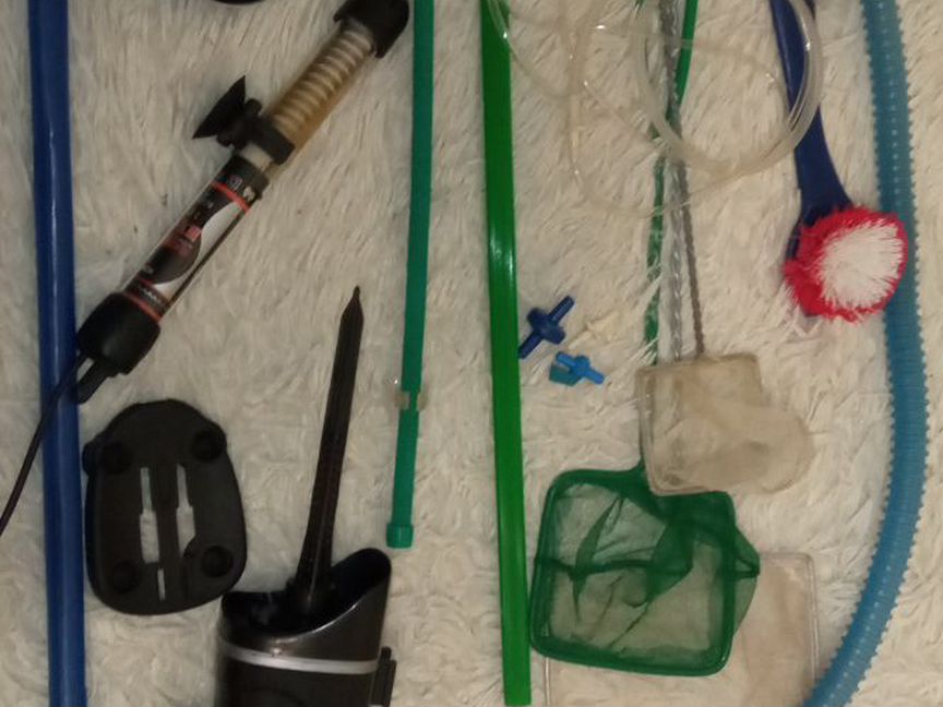 Принадлежности для аквариума