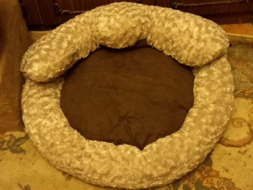 Лоток для кошки,лежанки,когтедралки