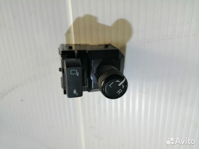 Блок управления зеркалами Fortuner 2 Hilux 8 купить в Павловской ...