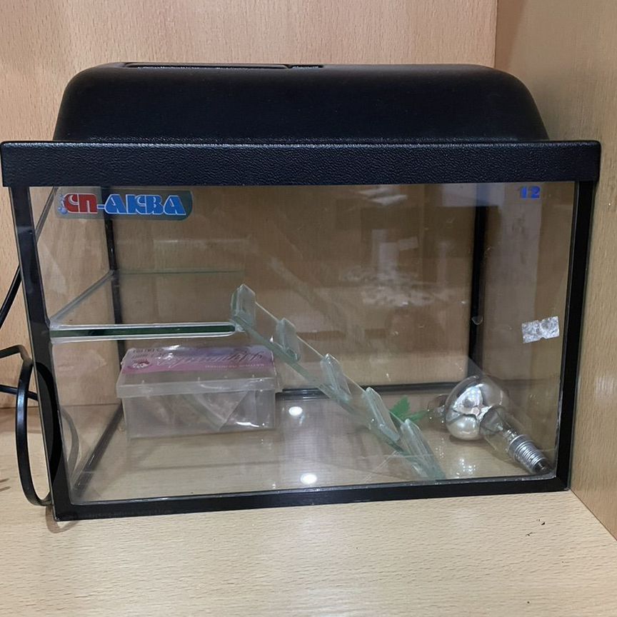 Черепашатник аквариум