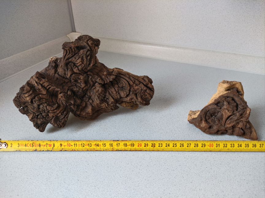 Коряга в аквариум