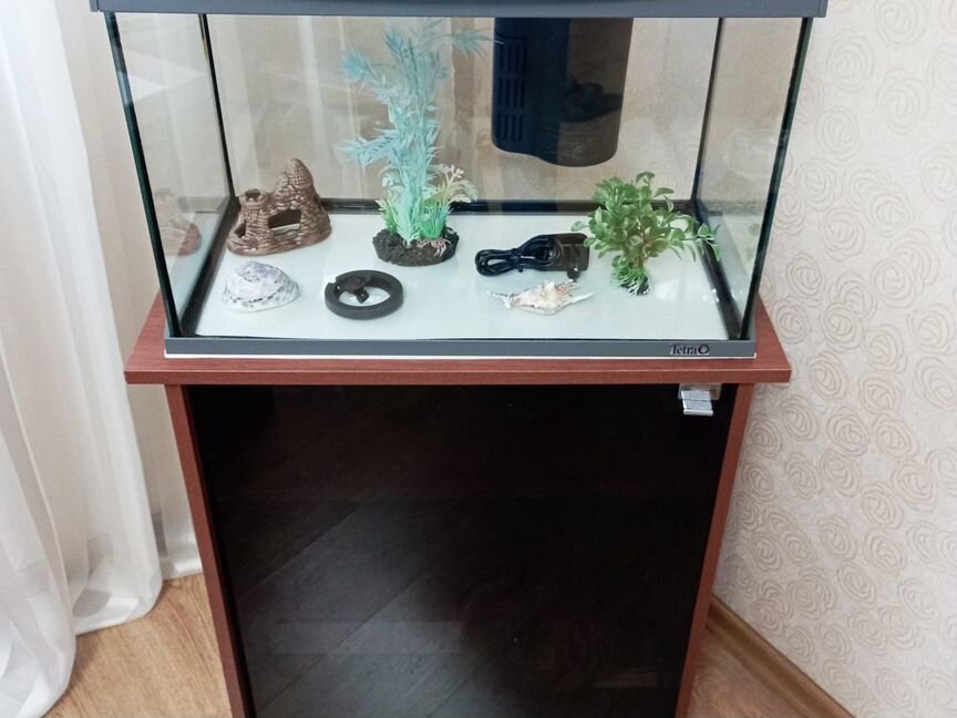 Аквариум с тумбой бу