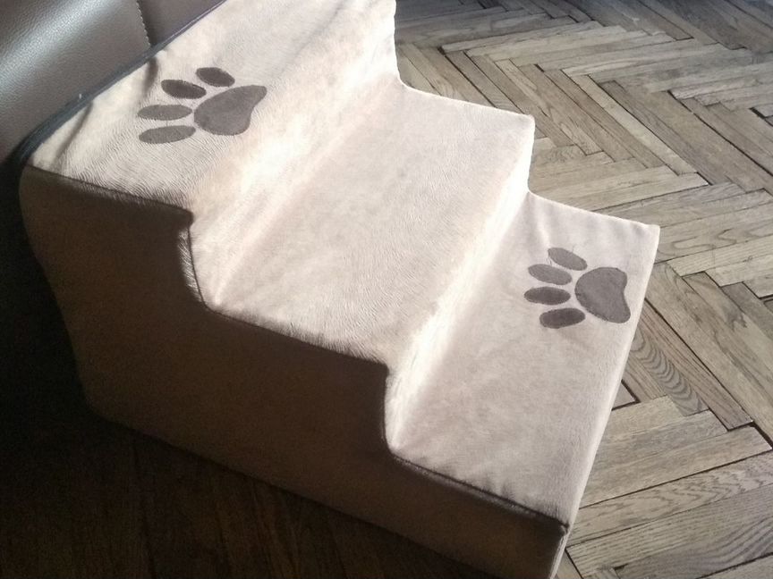 Лесенка с поролоном для собак мелких пород