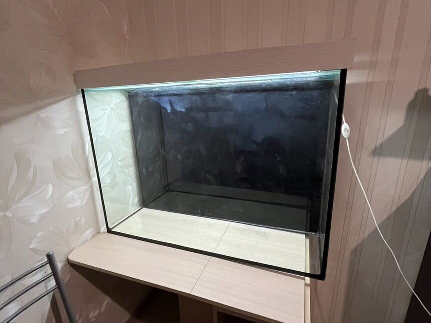 Аквариум 210л